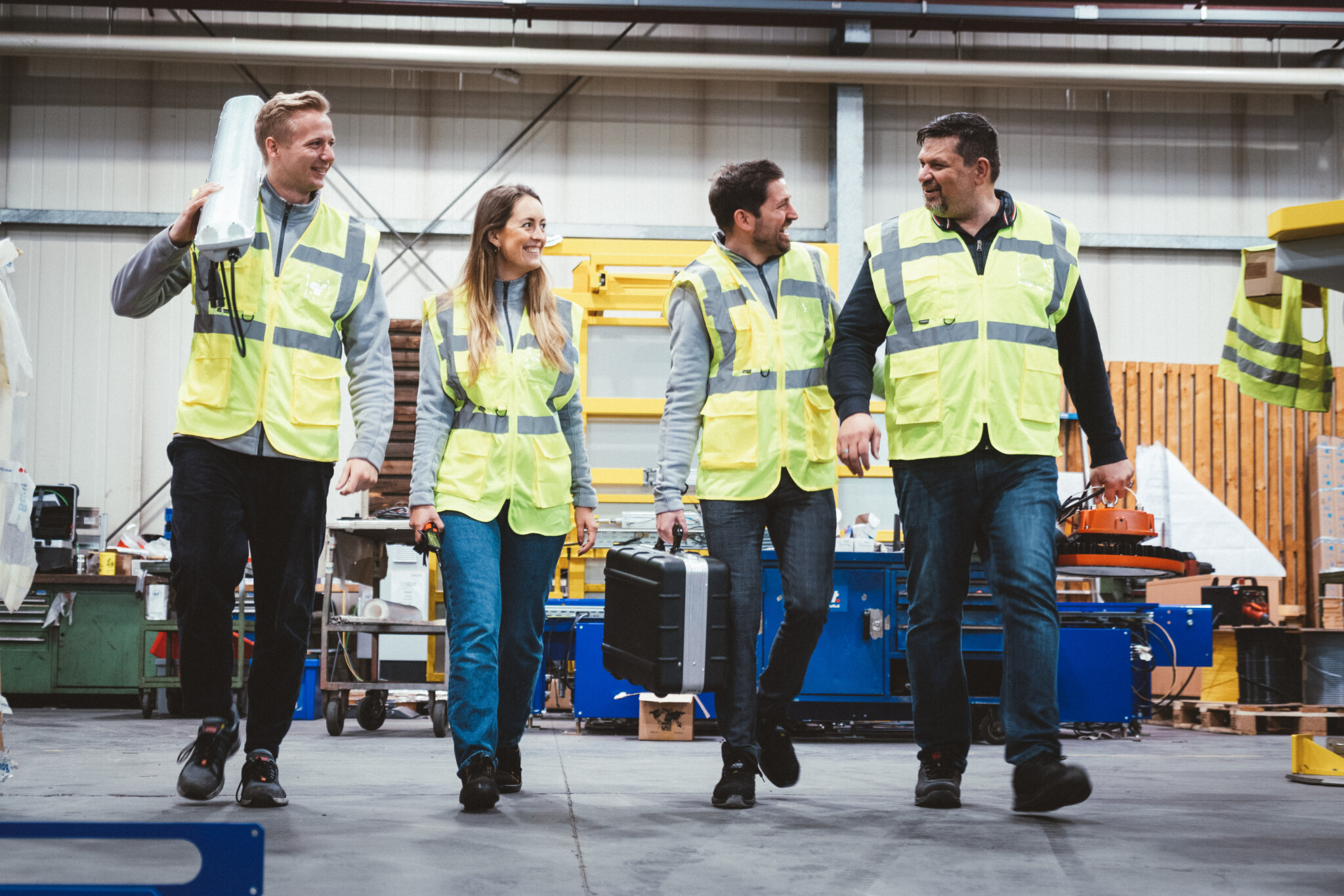 Kontakt » eneo ELEMENTS