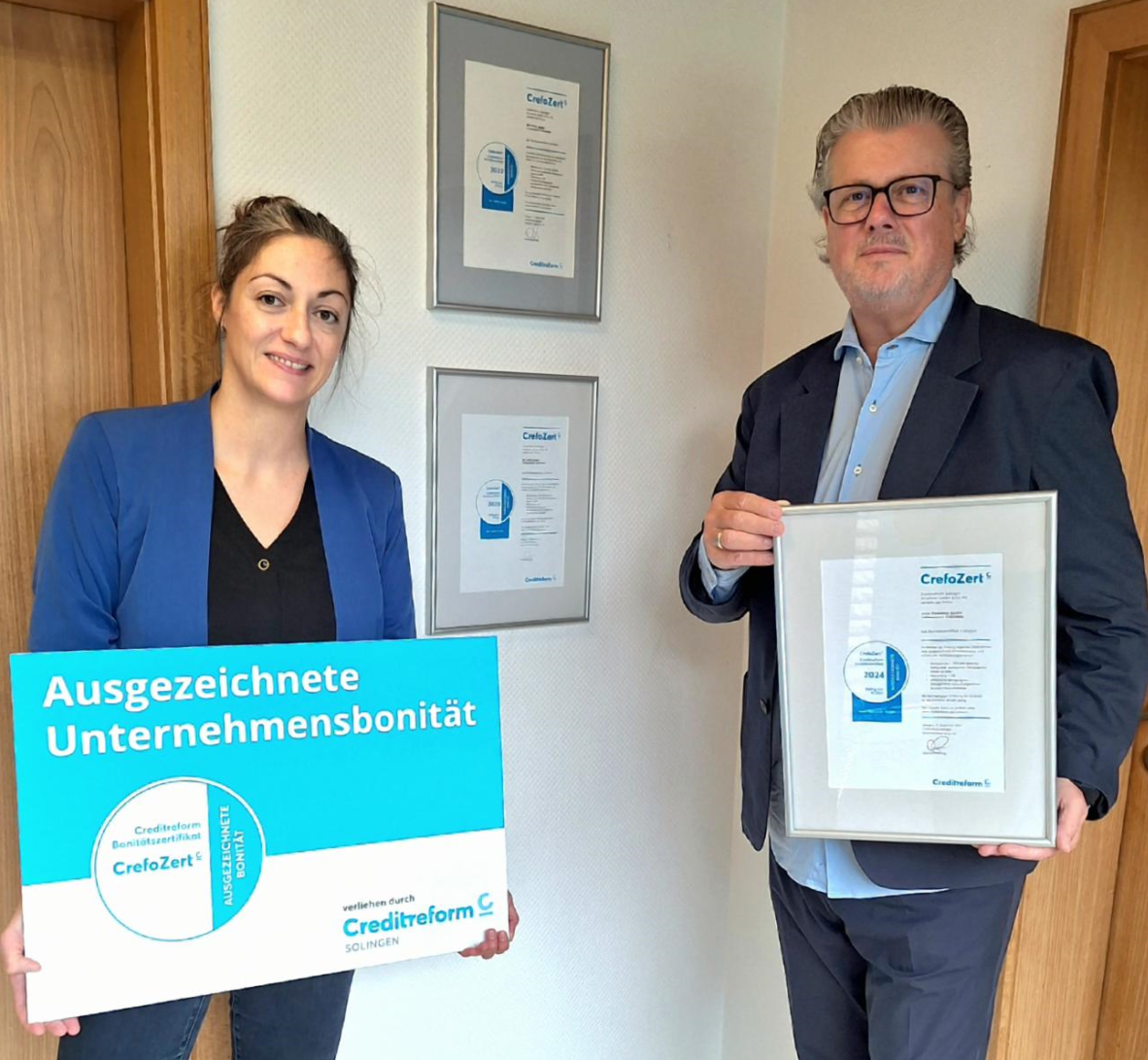 CrefoZert-Auszeichnung für Bonität erhalten » eneo ELEMENTS